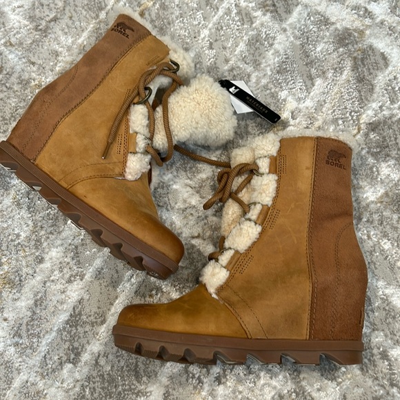 Sorel | Shoes | New Sorel Wedge Heel Boots | Poshmark